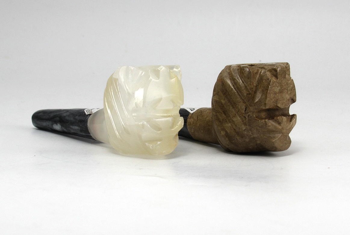 Stone Smoking Pipe Lion Head-Carved in Granite – Big Ashtray